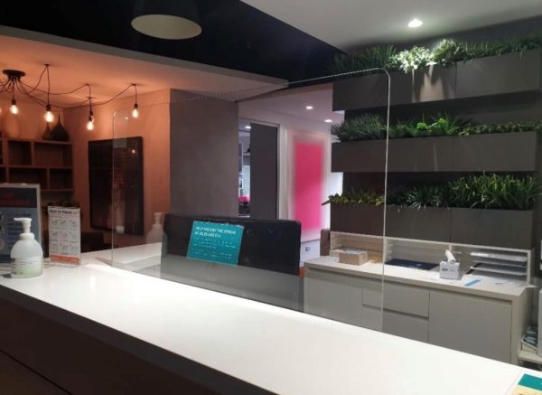 Acrylic Screens | Enhancing Space through Creative Solutions - FX Plastics